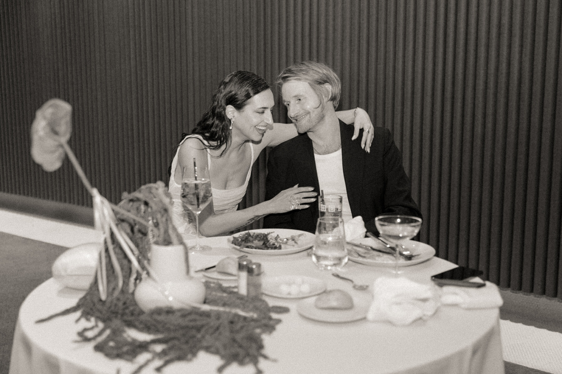 A Vibrant 60's Inspired Wedding in New York City | Real Wedding: Jessi ...