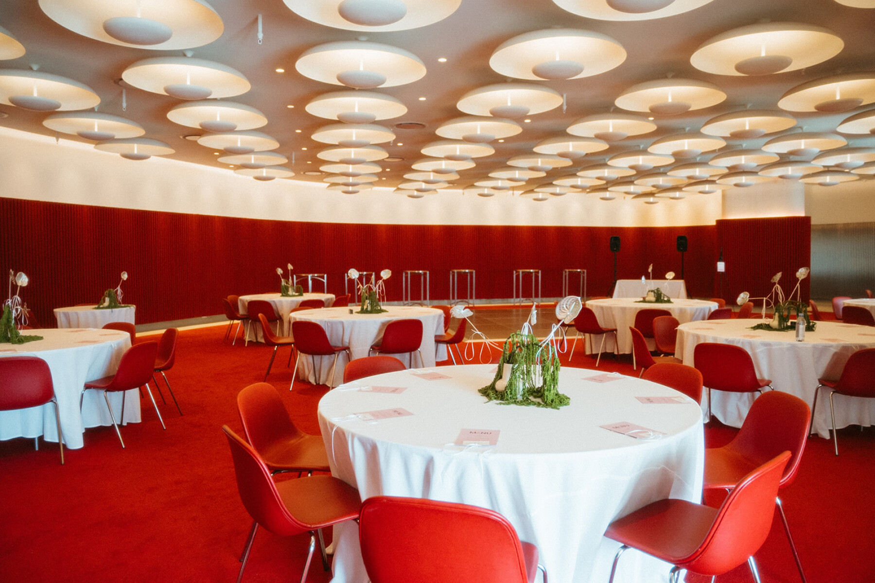 A Vibrant 60's Inspired Wedding in New York City | Real Wedding: Jessi ...