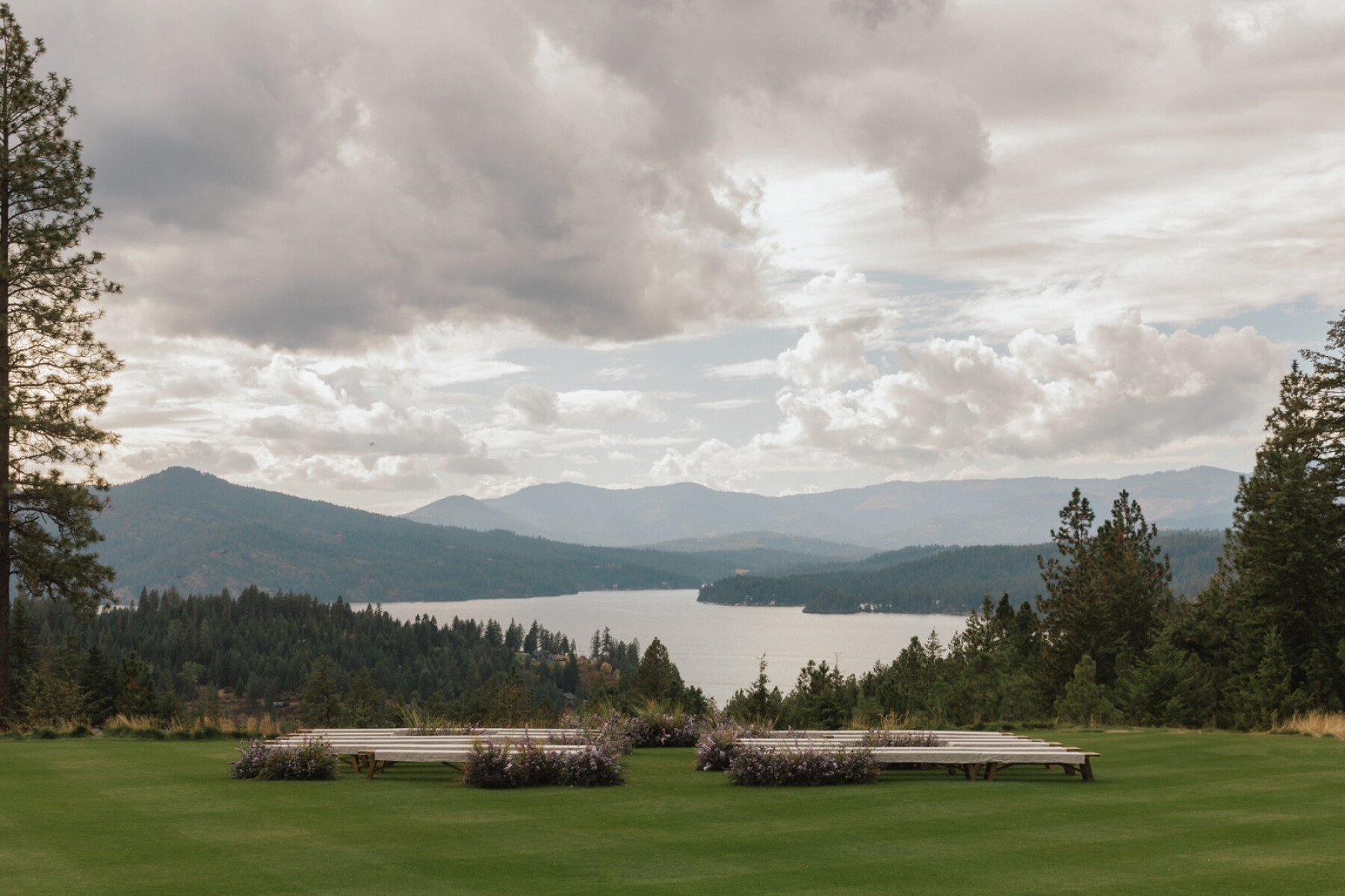 An Intimate Wedding Weekend on the Shores of Lake Coeur d’Alene, Idaho