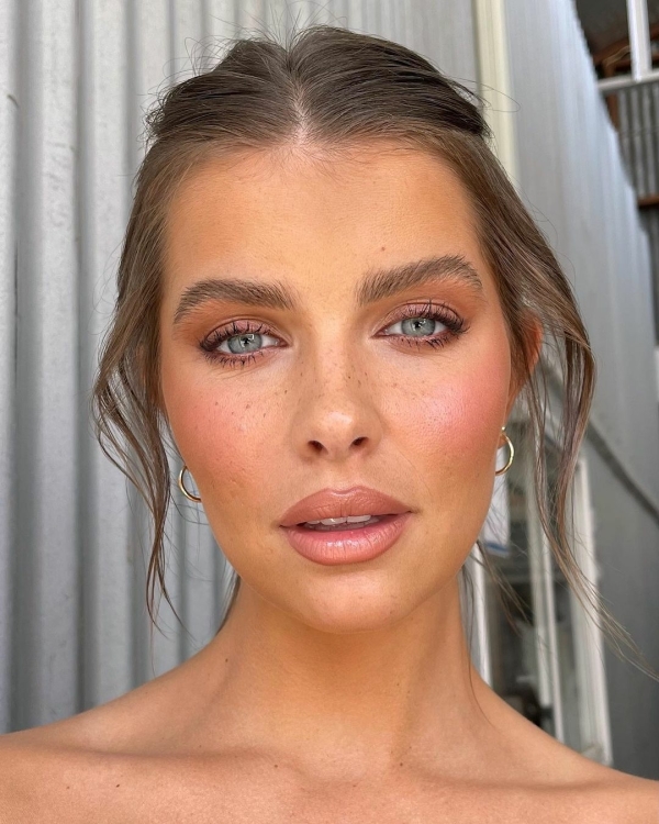 Best Australian Makeup Artists | Famous, Professional Influencers in ...