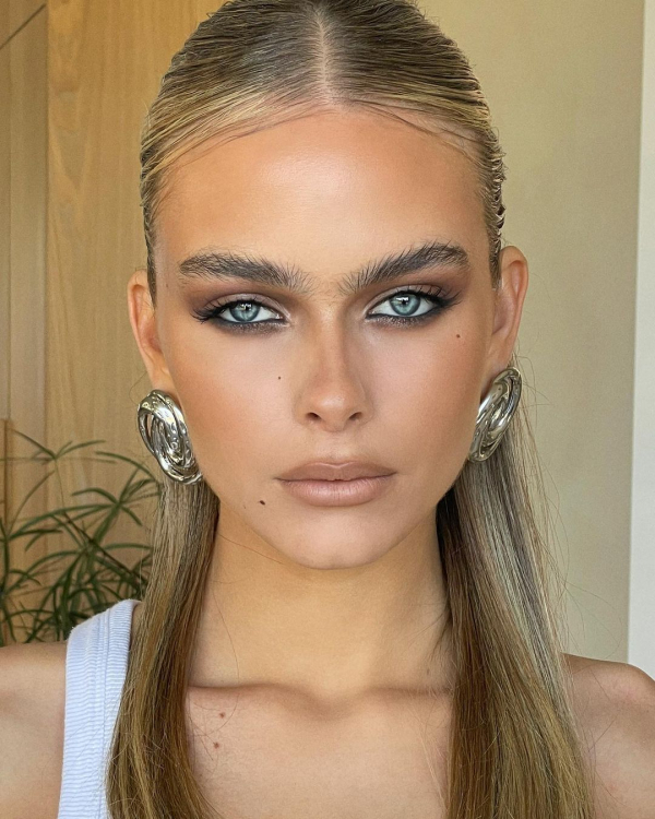 Best Australian Makeup Artists | Famous, Professional Influencers in ...