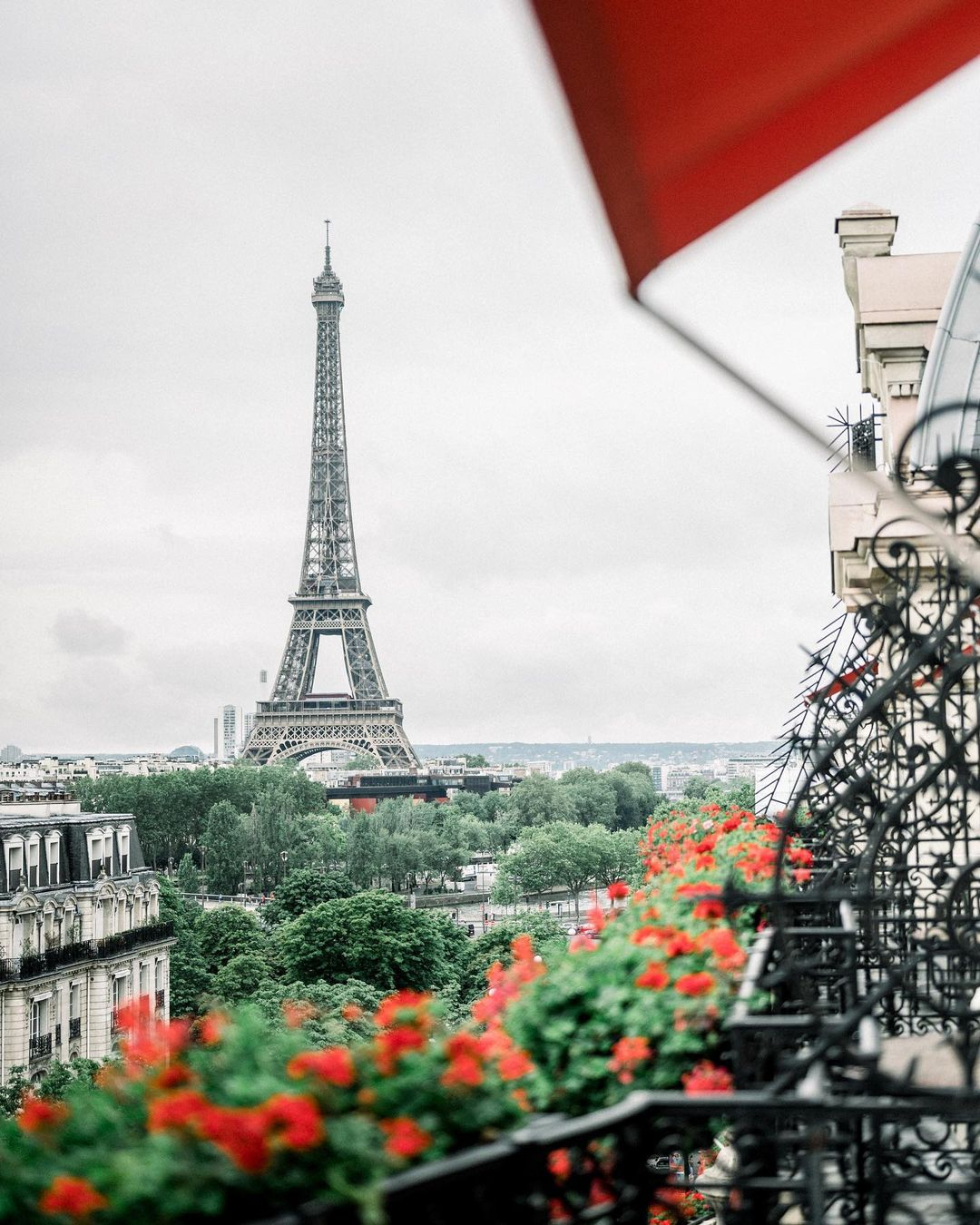 11 Best Wedding Photographers in France | French Luxury Photographers ...