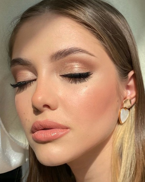 Best Makeup Artists in Europe | Famous, Professional Mua | European ...